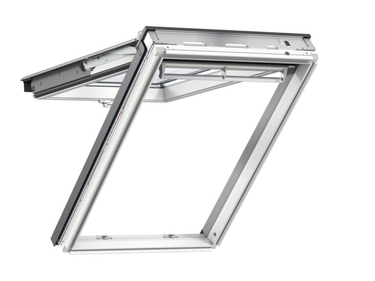 Kjøp VELUX Takvindu topphengslet 3-lags glass @ 9877.14 kr